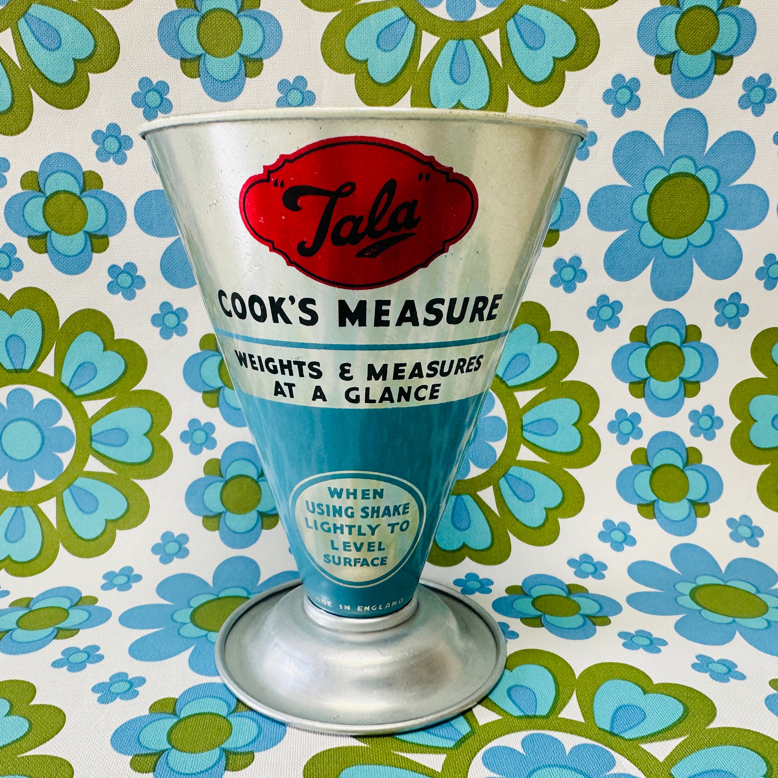RETRO Vintage TALA Measuring Cup Excellent Condition – Pink Peacock