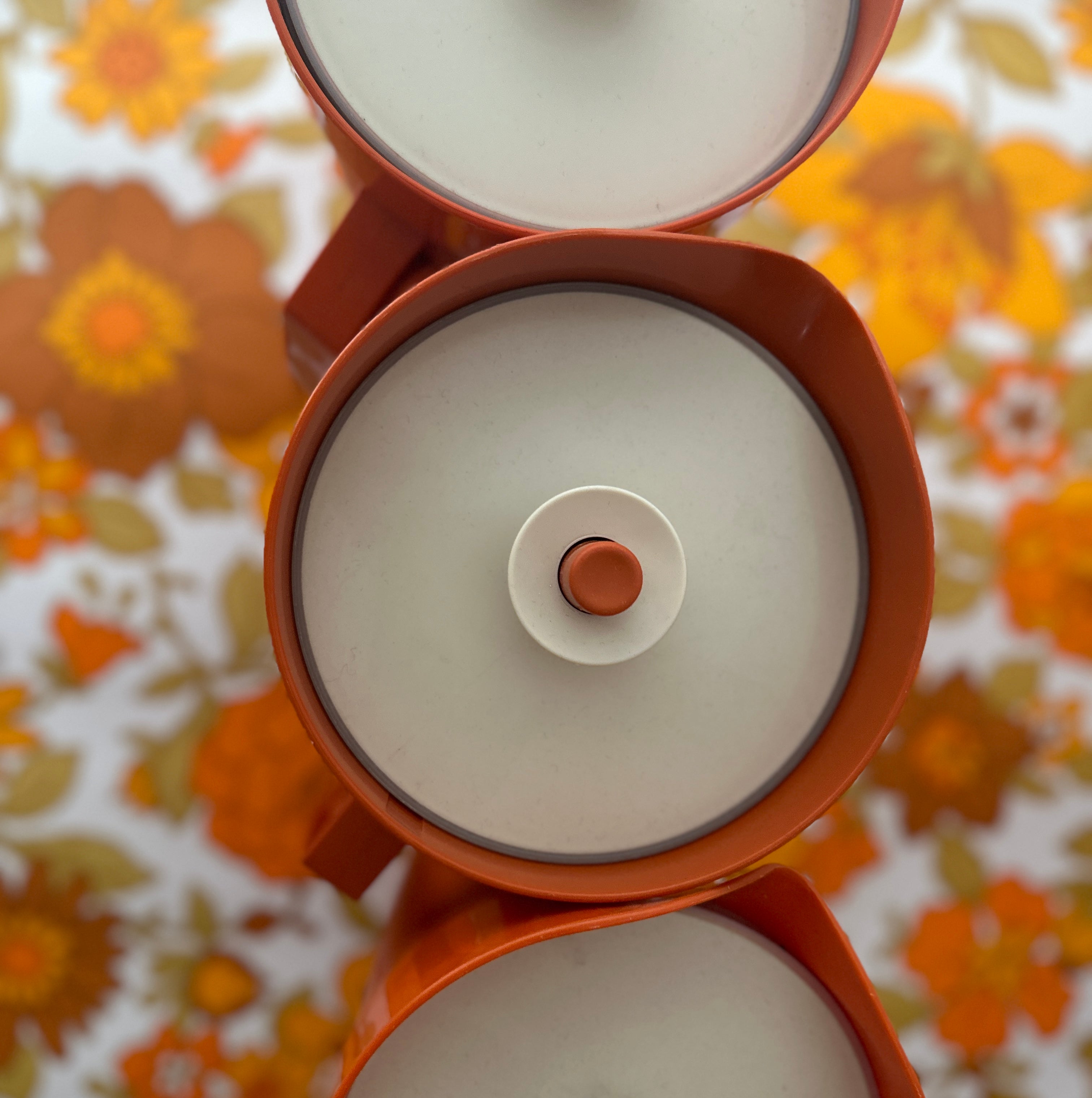 70's Kitchen Tupperware Jug RETRO Kitchen – Pink Peacock