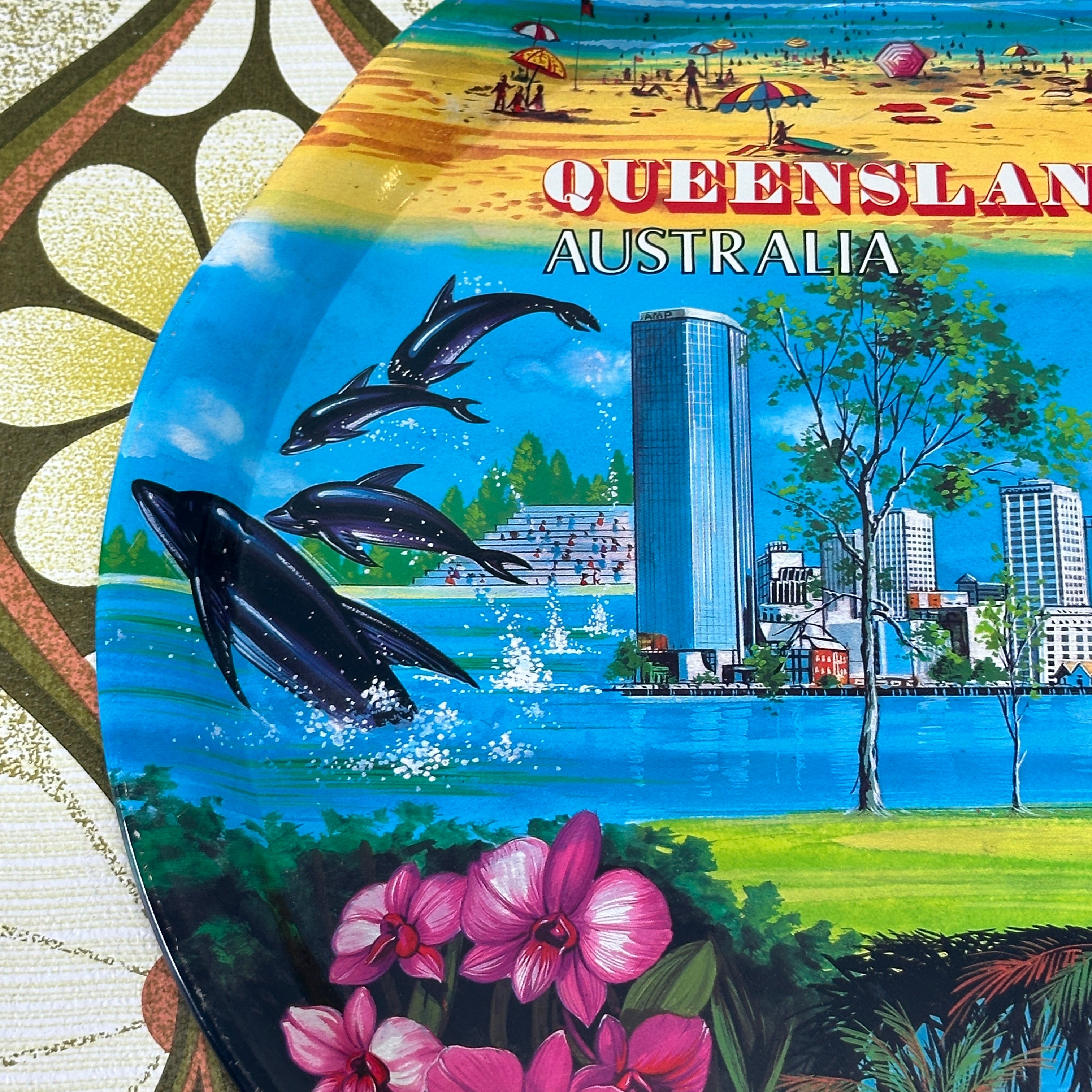 Souvenir QUEENSLAND Tin Tray – Pink Peacock
