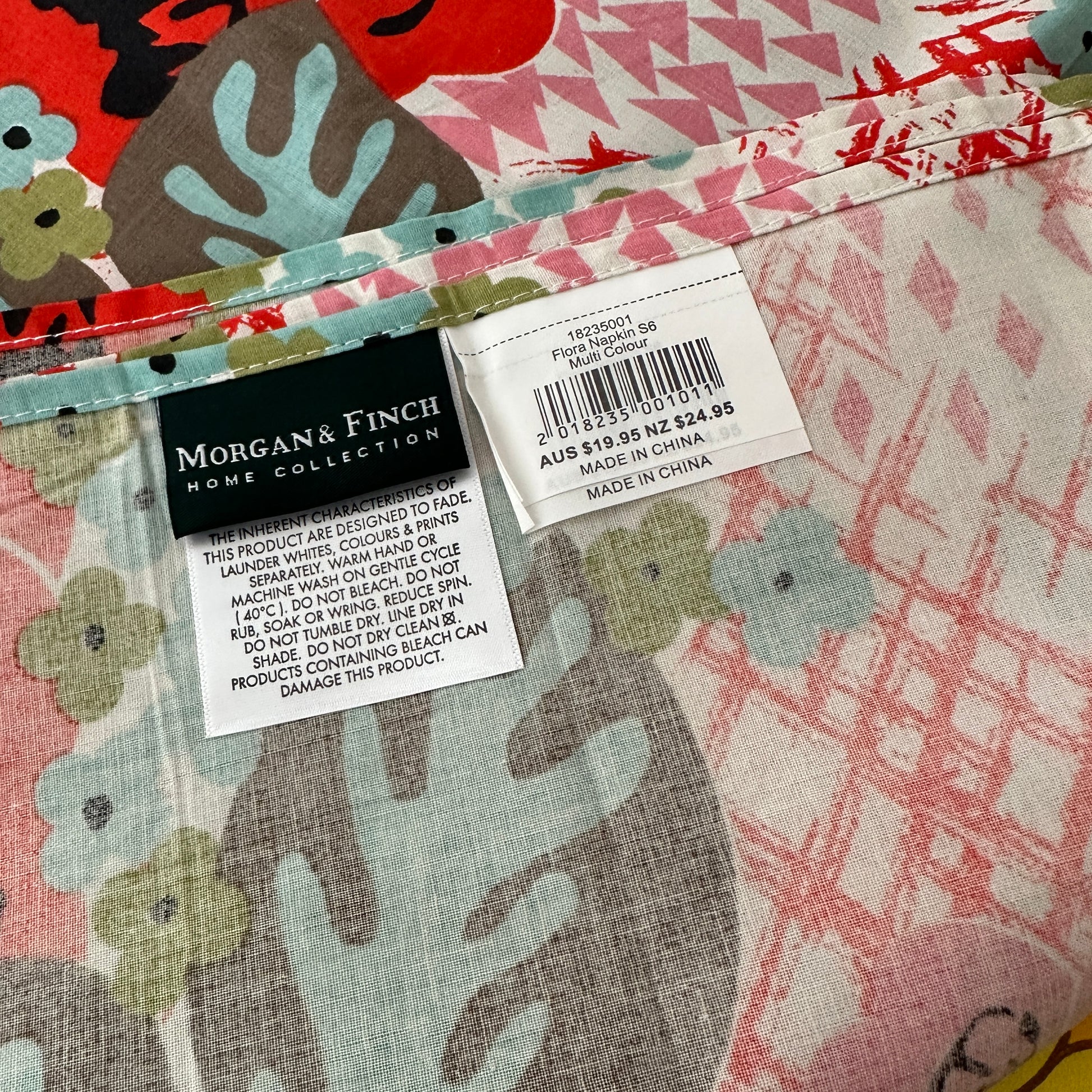 SET of Cute Modern NAPKINS Morgan & Finch UNUSED – Pink Peacock