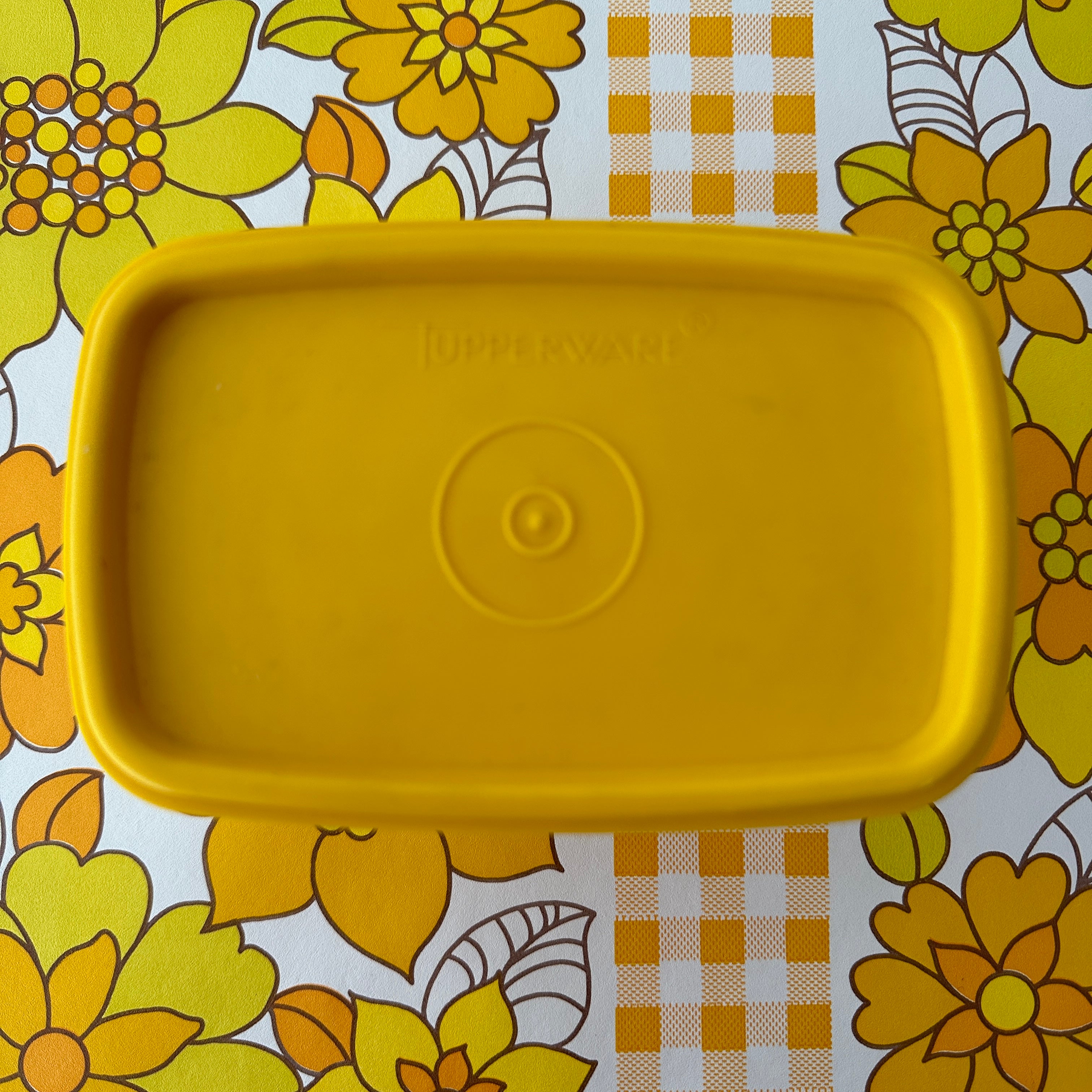 CUTE Vintage Tupperware Container Yellow – Pink Peacock